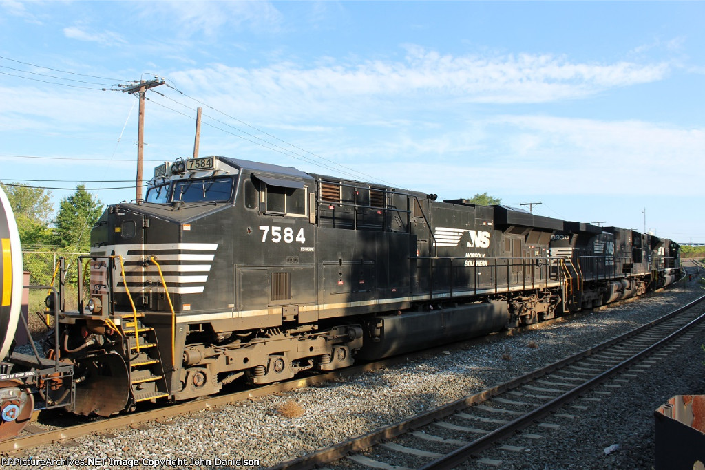 NS 7584